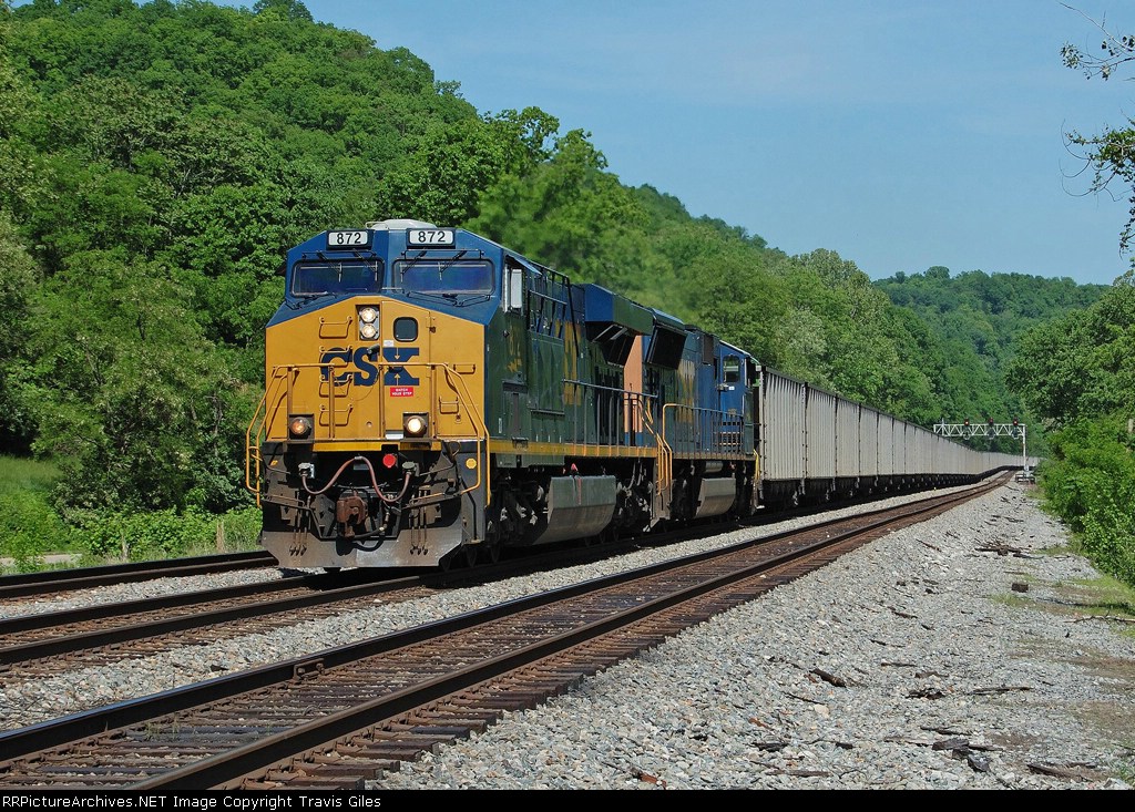 CSX 872